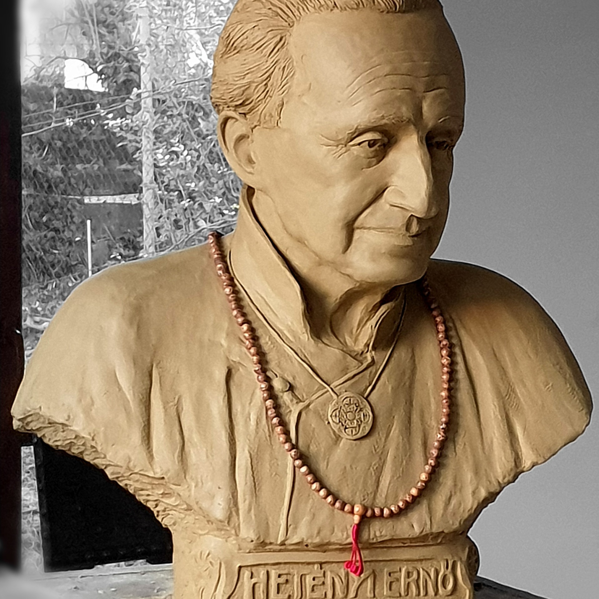 Lélekszobrászat - Interjú Gábor Emese képzőművésszel, a Tan Kapuja ...